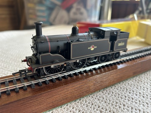 OO Hornby R2626 - M7 Class 0-4-4 Steam Locomotive - BR Black - (TESTED ...