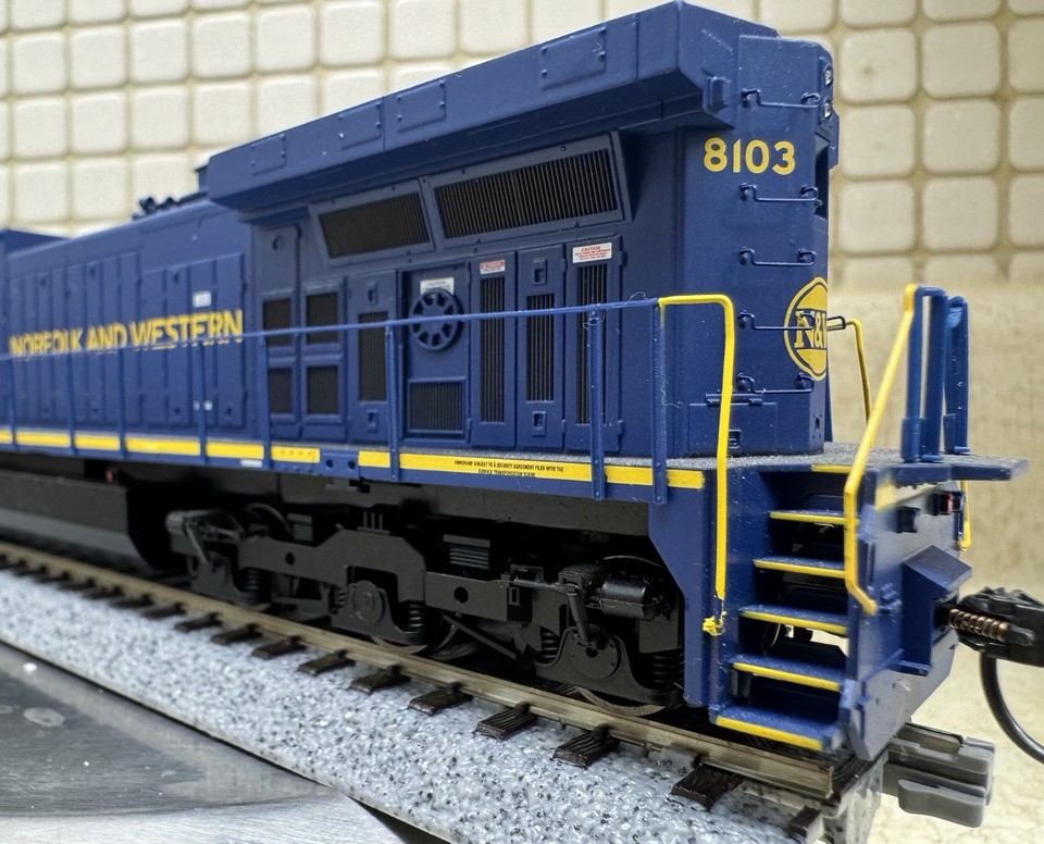 Athearn Ho Scale AC4400 Norfolk Southern Heritage | eBay