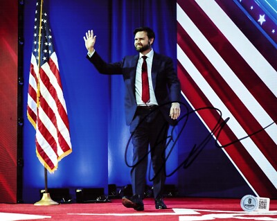 J.D. VANCE SIGNED 8X10 PHOTO PRESIDENT DONALD TRUMP VICE 2024 E BECKETT ...
