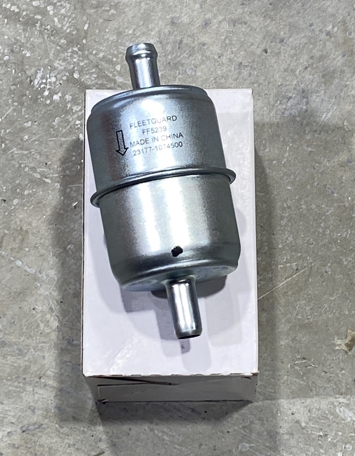 FLEETGUARD FF5239 - Fuel filter cross reference