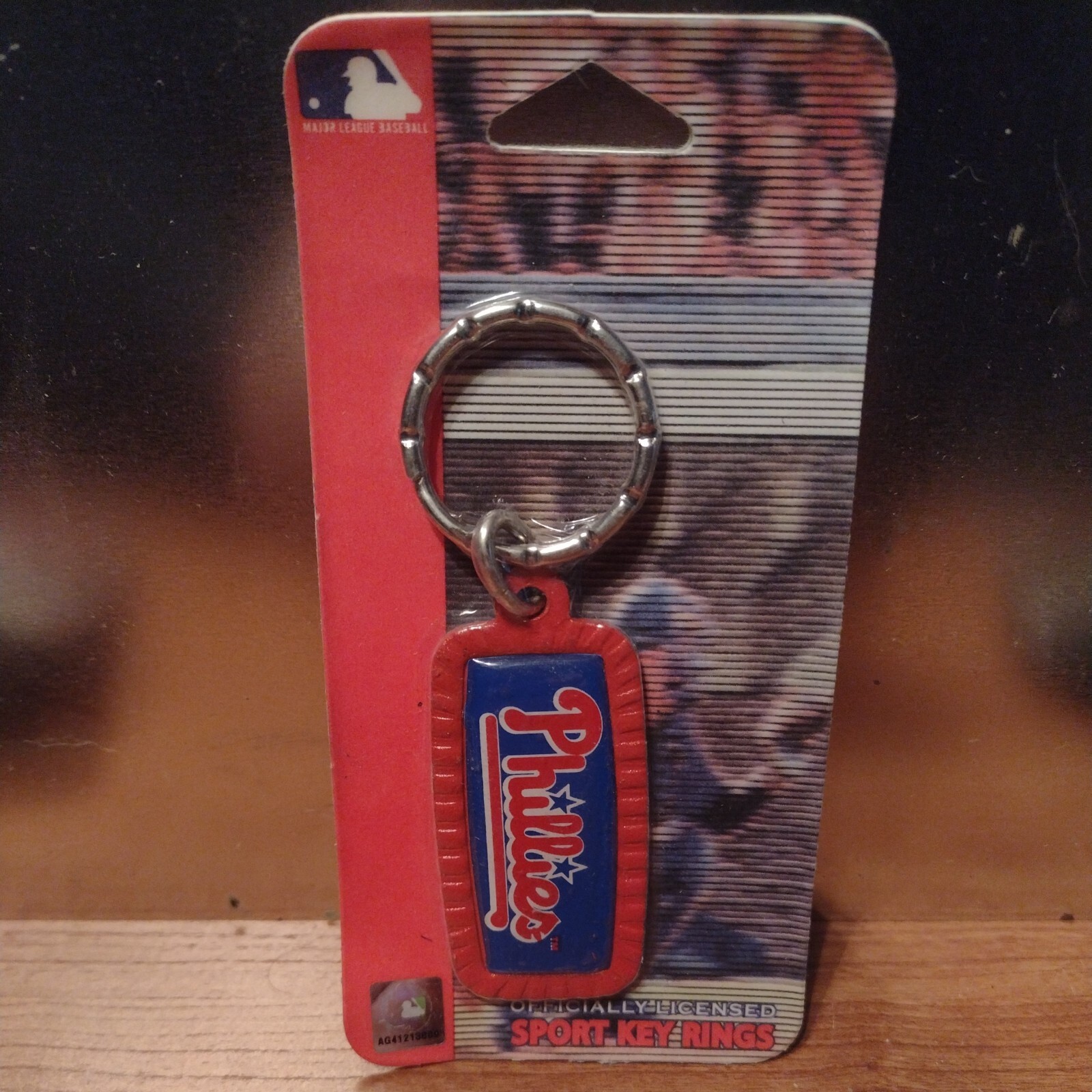 MLB PHILADELPHIA PHILLIES BASEBALL Keychain Keyring New NOC MOC | eBay