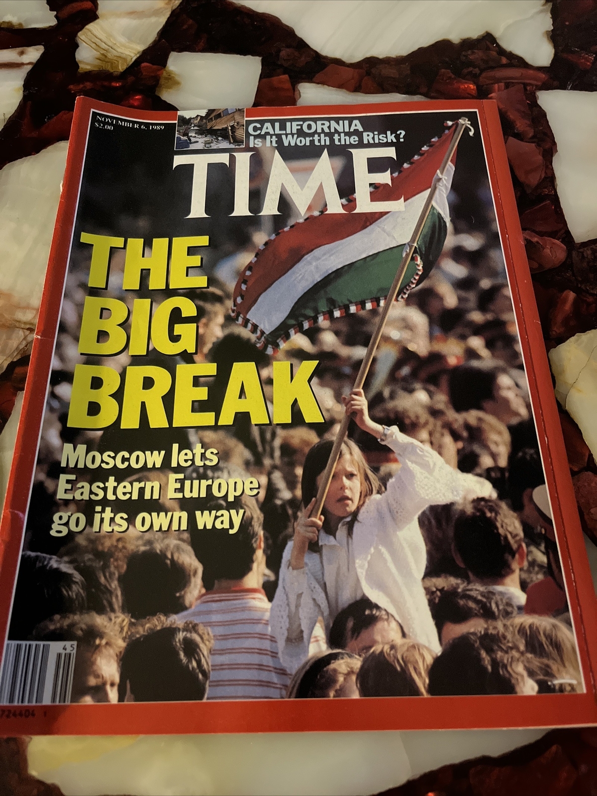Time Magazine, November 6, 1989, "The Big Break: Moscow No Address ...