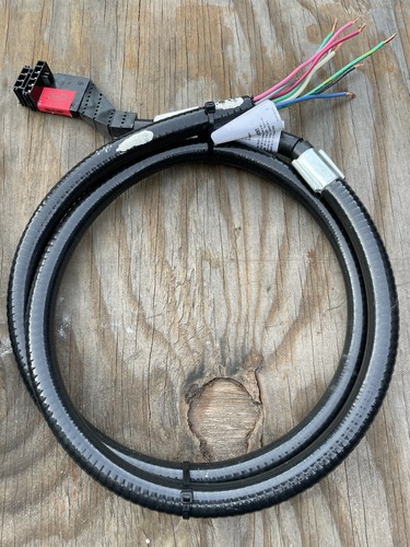 STEELCASE Power BASE INFEED 3+D POWER 3+1 Model MPSC4 72B 8 Wire ...