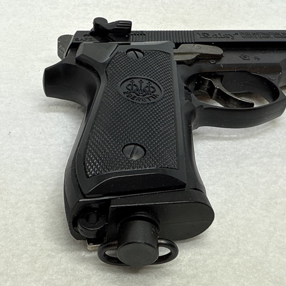 Vintage Daisy Powerline 92 .177 Caliber CO2 Barretta Air Pistol Pellet ...