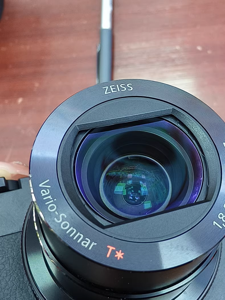 Sony Cyber-Shot DSC-RX100 V RX100M5 Flip Screen WiFi Copact Digital ...