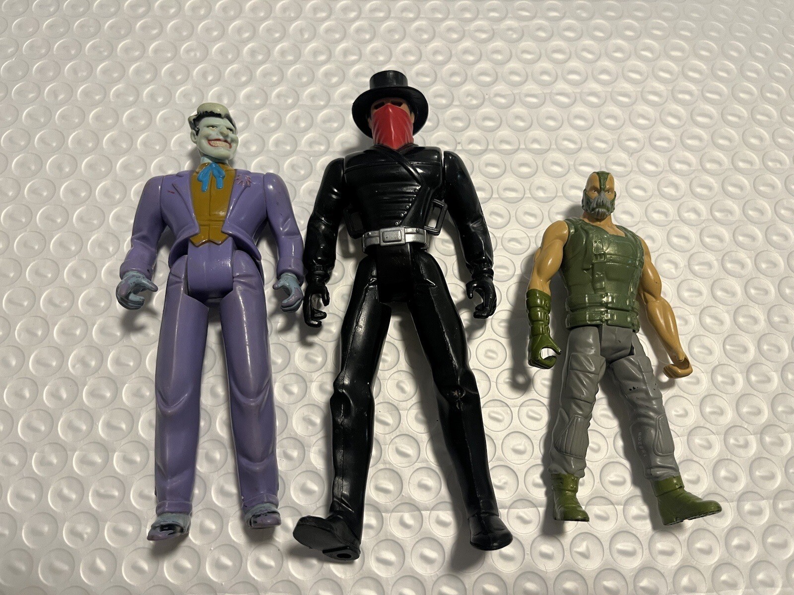 Lot Of 3 Action Figures Joker Lightning Draw Shadown Kenner DC Batman ...