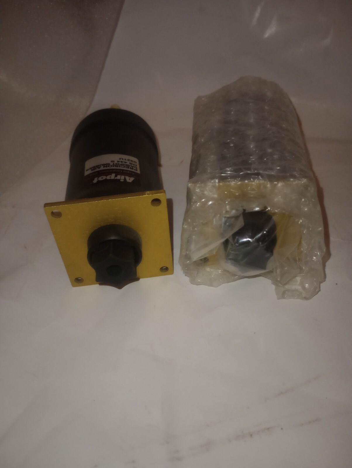 NEW LOT OF 2 GENUINE AIRPOT USA DS 444 S PRECISION AIR DASHPOT SNUBBERS ...