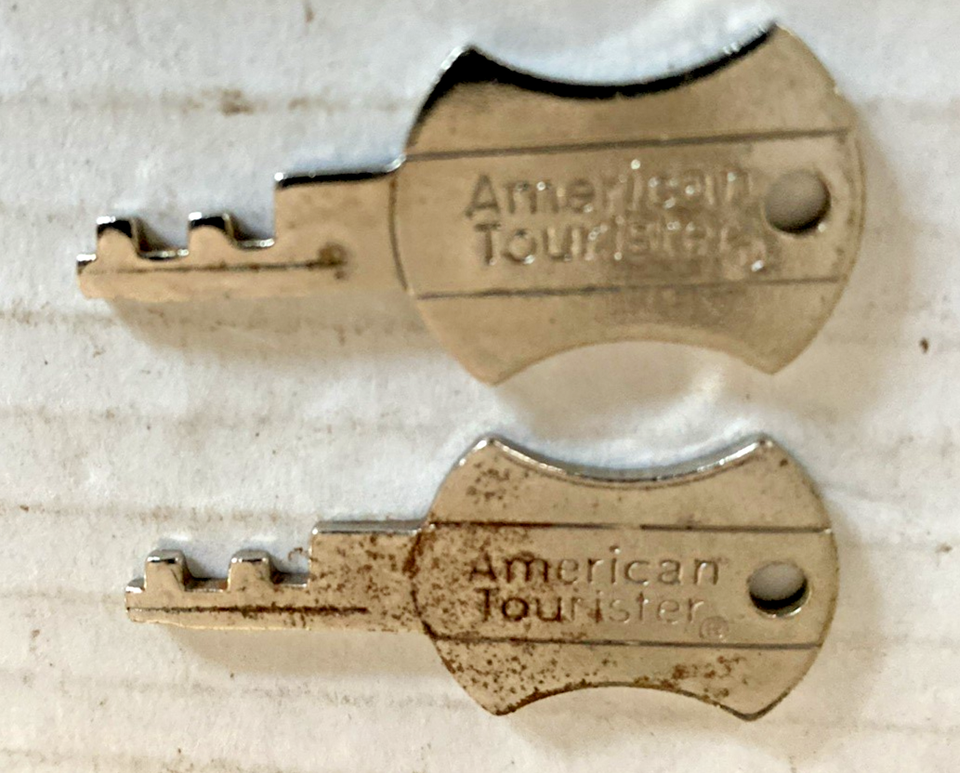 2 AMERICAN TOURISTER LUGGAGE KEYS | eBay