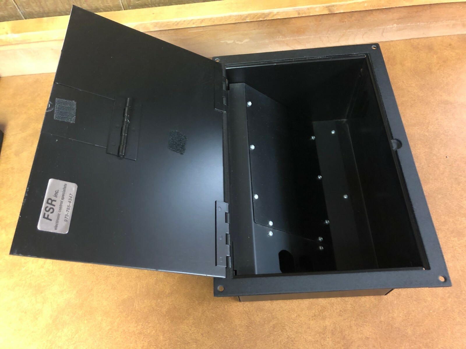 FSR+Electrical+Floor+Box+For+Stage+%26+Computer+Floors+Black+FL-1500+FL ...