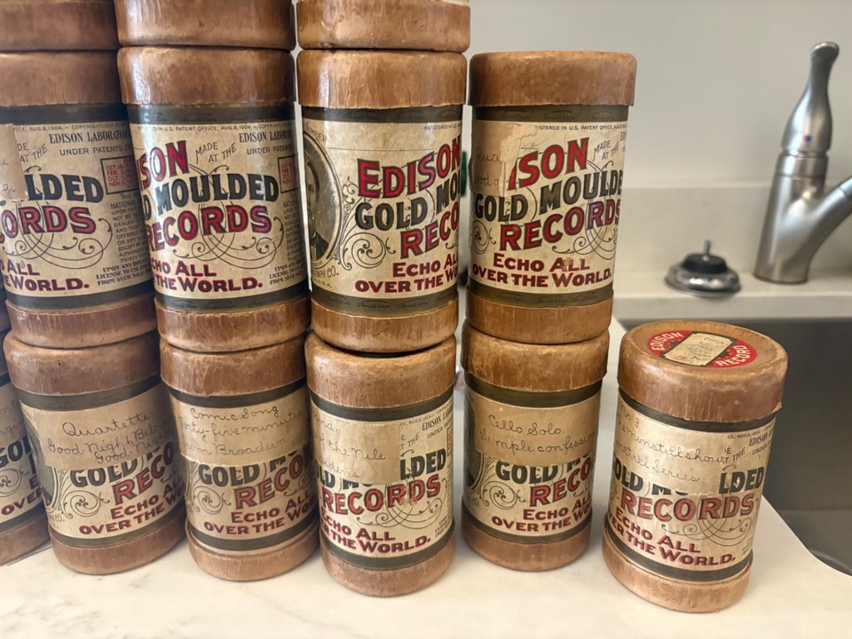 Antique Thomas Edison Gold Moulded Records Phonograph Collection of 20 ...