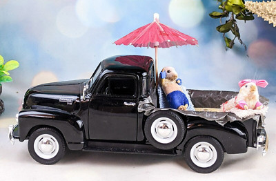 z54i Two Mice Redneck Beach Pickup Toy Chevy Truck Taxidermy mouse ...