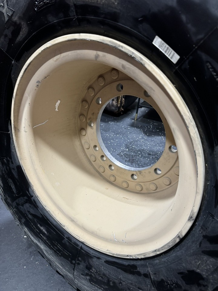 NEW MRAP TIRE AND WHEEL 395/85/R20 Heavy Duty 10 Lug Rim And Tire | eBay