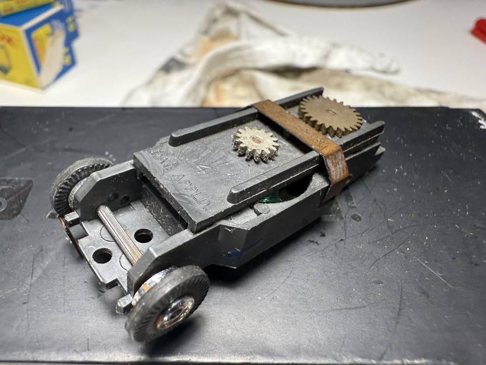 ORIGINAL AURORA SOLID RIVET T-JET CHASSIS - VERY NICE - lowest price on ...