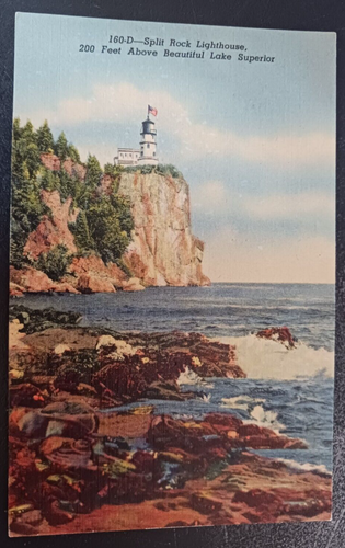 vtg postcard Split Rock Lighthouse Lake Superior Linen Silver Bay, MN ...