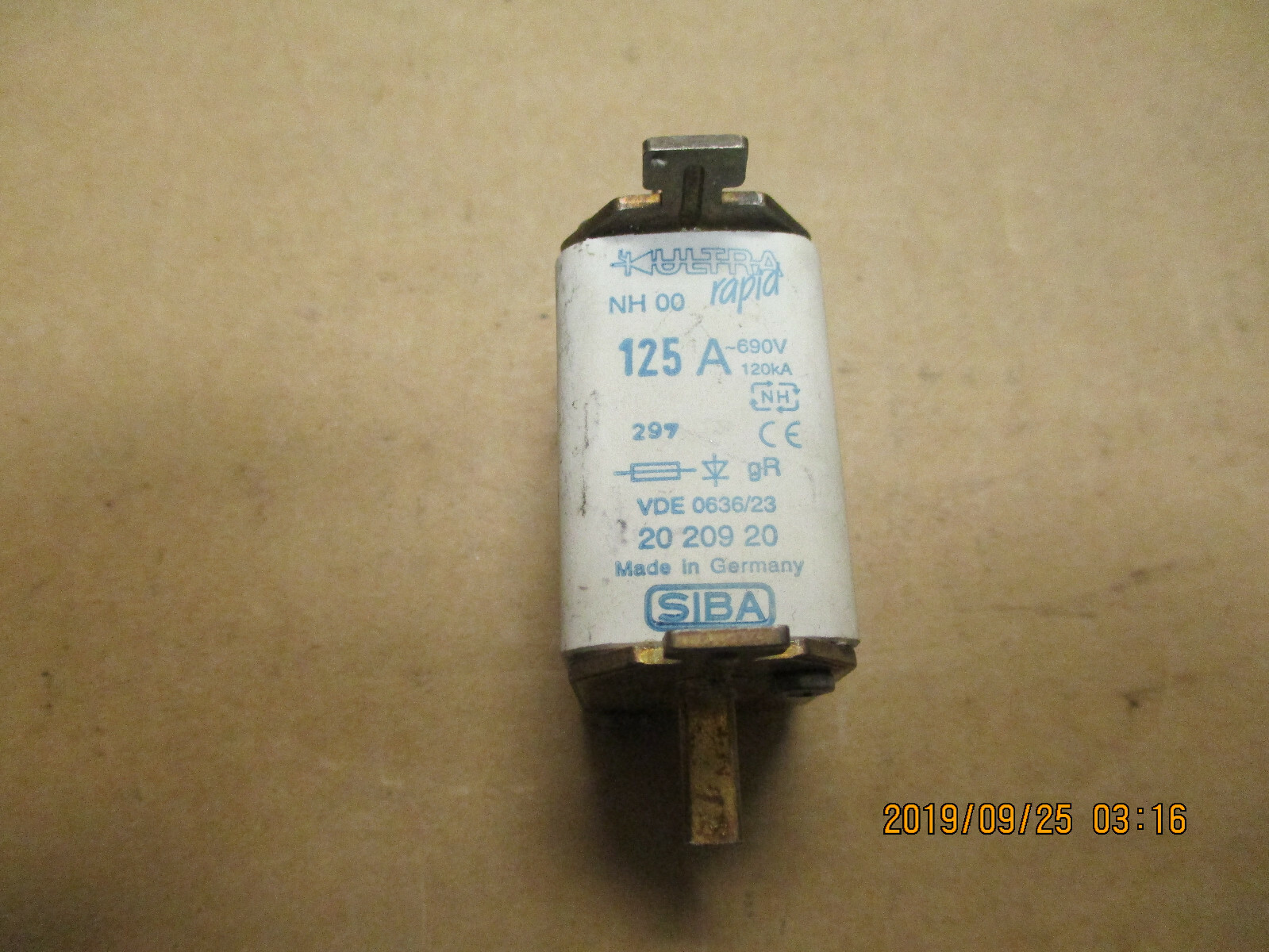 NEW, SIBA NH00 125 AMPS, 690V MAX FUSE, ULTRA RAPID P/N 20.209.20 | eBay