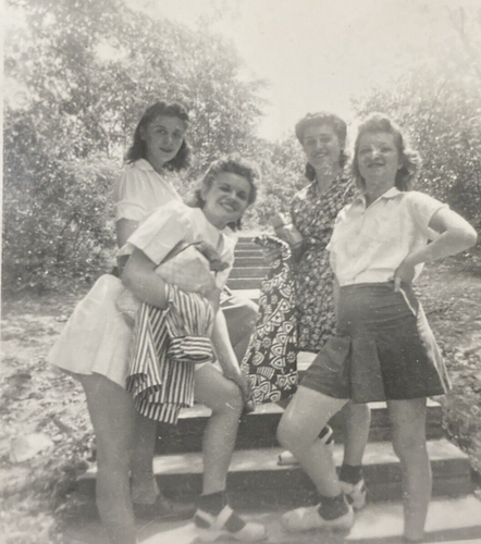1940s Four Young Beautiful Pretty Women Ladies Short Skirts Legs Photo ...