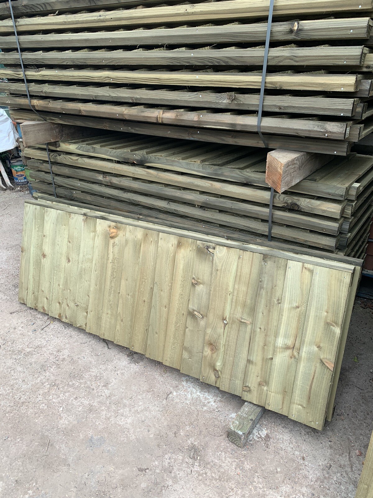 Premium Closeboard Fence Panel - Heavy Duty Feather Edge Pressure ...