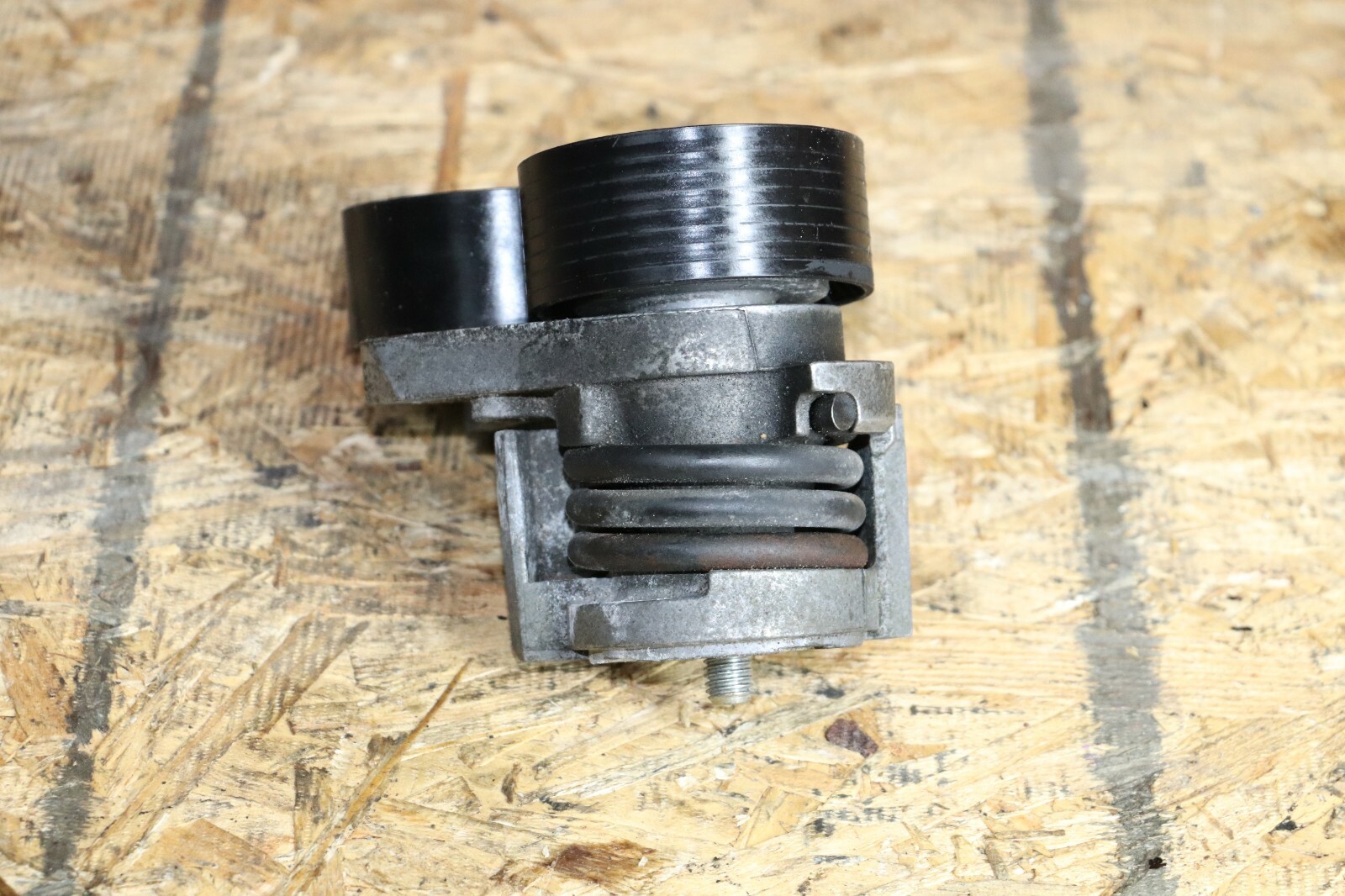 Engine Idler Mechanical Belt Drive Pulley N55 OEM BMW E84 E88 E92 E93 ...