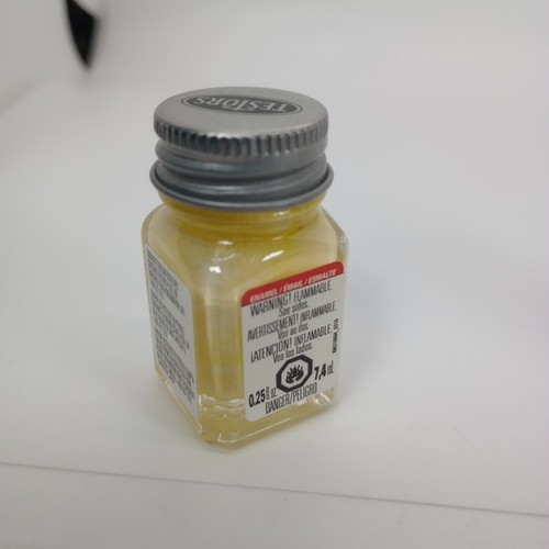 Testors Enamel Gloss Light Yellow Paint 0.25 fl oz 7.4 ml Model Hobby ...