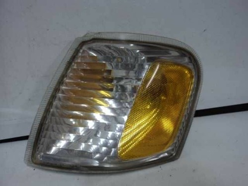 01 02 03 04 05 FORD EXPLORER LEFT PARK LAMP TURN SIGNAL LIGHT - B226 ...