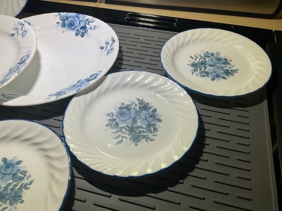 Corelle Blue Velvet Rose 4 Salad, 3 Dinner Plates, 1 Platter-8 Pieces ...