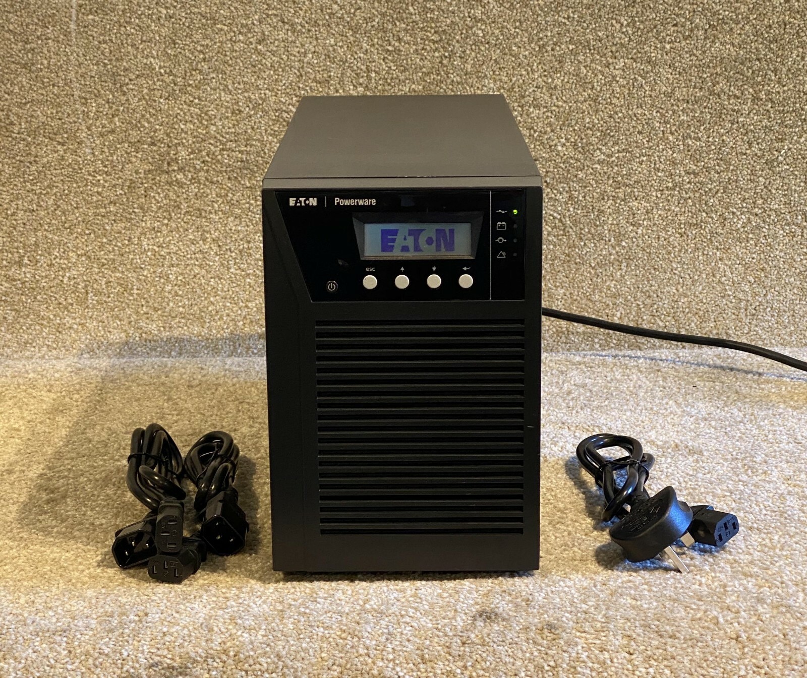 Eaton 9130 1500VA Tower UPS - new batteries - 12 month RTB warranty | eBay