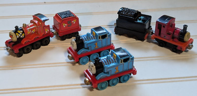 Thomas the Train Magnetic Engines Honeybees Coal #5 Engine #2 & Coal ...