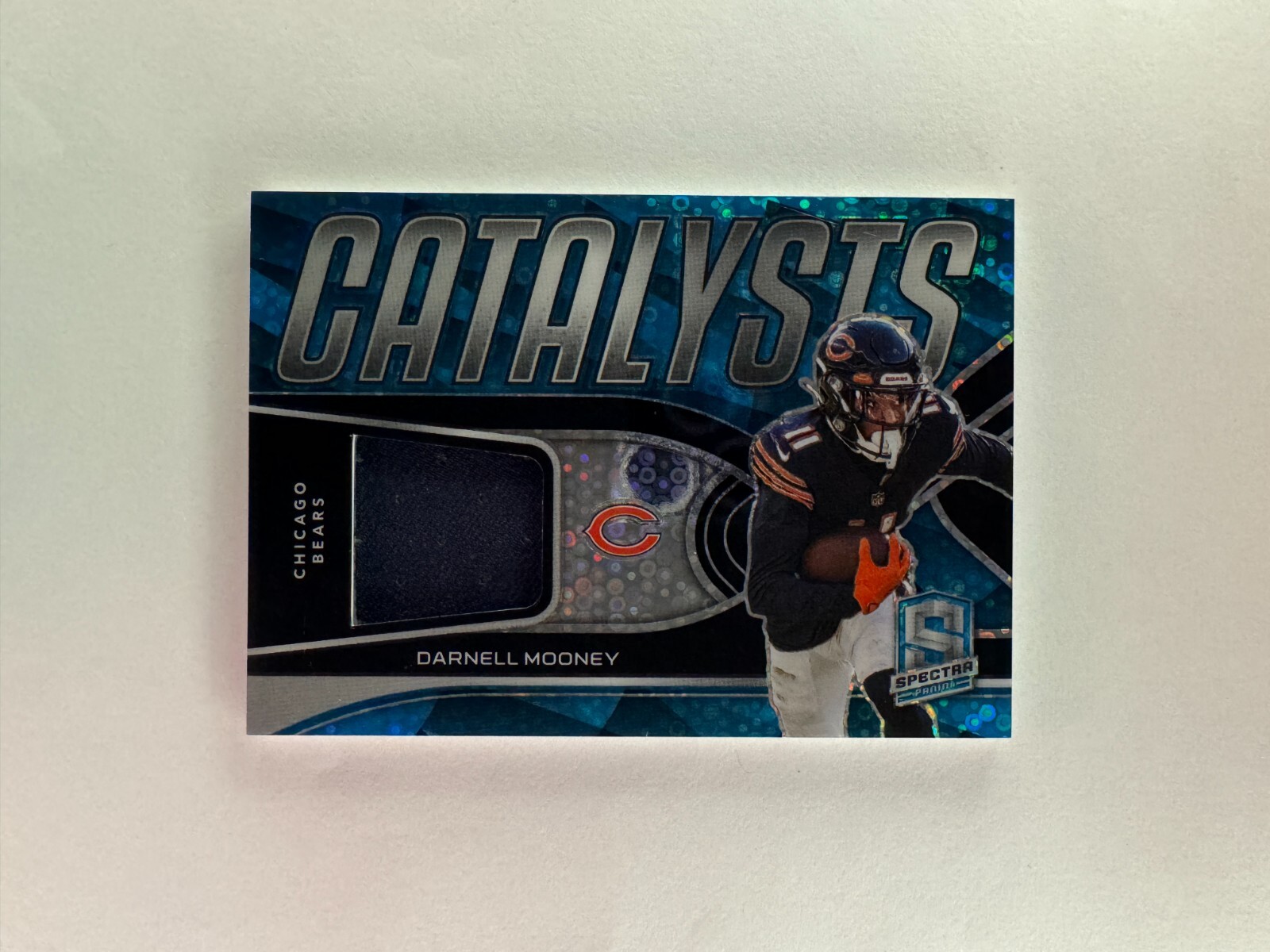 Darnell Mooney 2022 Panini Spectra Catalysts Patch Blue Neon /60 #CAT ...