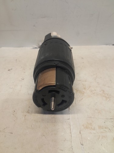 Hubbell CS6364C Locking Connector 50A 125/250V 3 Pole 4 Wire | eBay