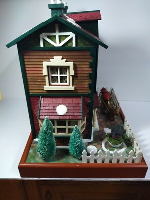 Holiday Classics Wind Up Musical Christmas House Animated Music box | eBay