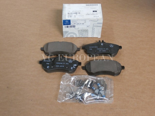 Mercedes-Benz C-class W204 Front Brake Pad Set A0074205720 Genuine for ...
