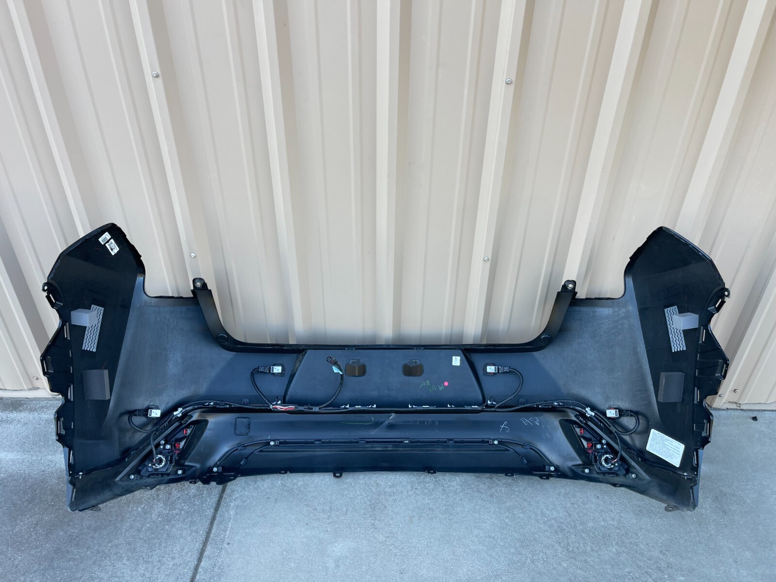 2019-2022 LEXUS UX200 F-SPORT REAR BUMPER COVER COMPLETE SENSORS ...