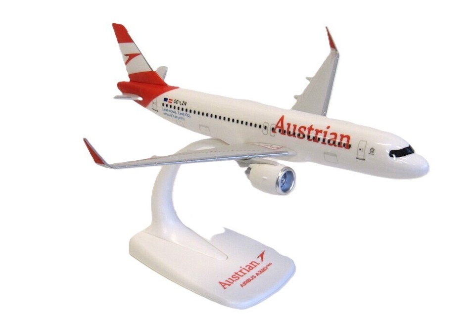 PPC Austrian Airlines Airbus A320neo OE-LZN Desk Display Model 1/200 AV ...