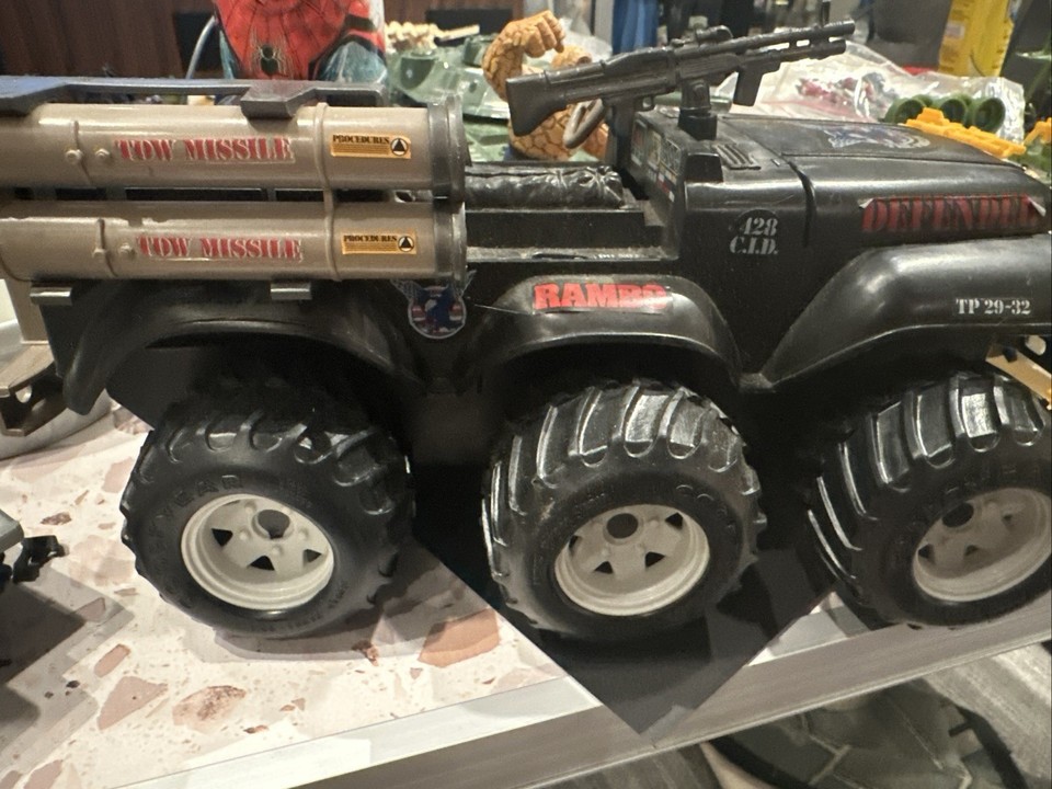 Vintage 1985 Coleco RAMBO Defender Assault JEEP 6x6 Force of Freedom ...