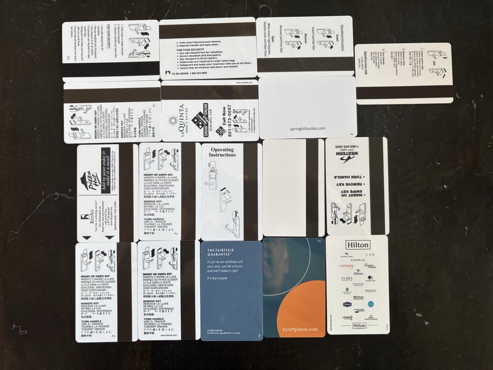17 Different Hotel Key Cards Hilton Hyatt Marriott Holiday Inn Express ...