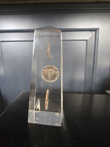 RARE Coin Lucite Paperweight Tower Monument 6.5" Tall 3 Bicentennial ...