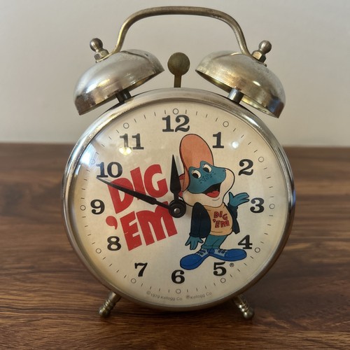 VINTAGE DIG EM FROG 1979 KELLOGG/TWIN BELL ALARM CLOCK/RARE! Works | eBay