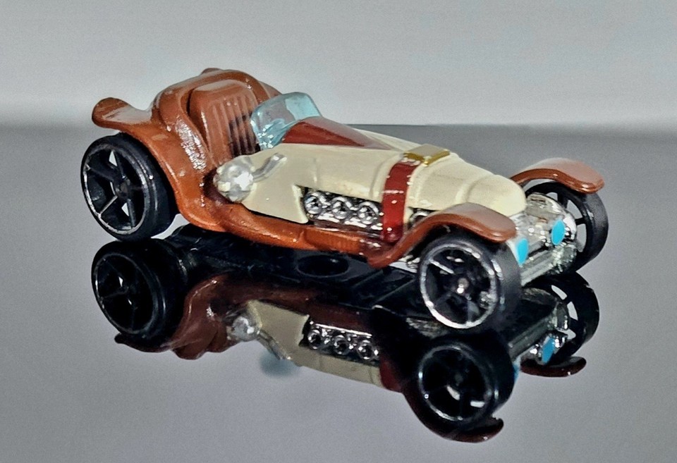 Obi-Wan Kenobi Roadster 2015 Hot Wheels Star Wars Character Cars Loose ...