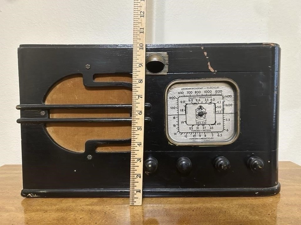 Delco R-1127 Radio Vintage Rare The Playboy. | eBay