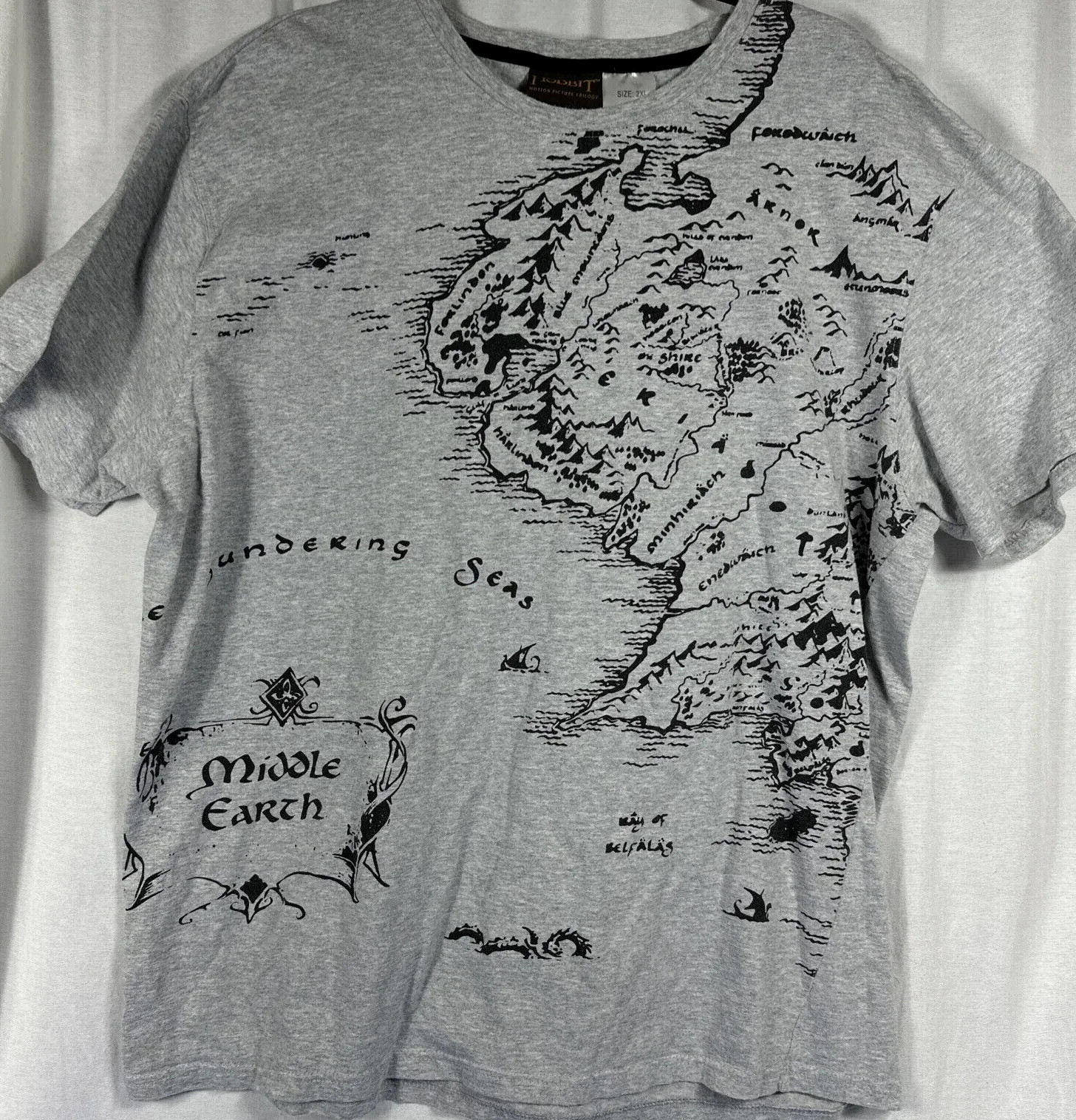 The Hobbit LOTR "Middle Earth" Map T-Shirt Licensed M… - Gem
