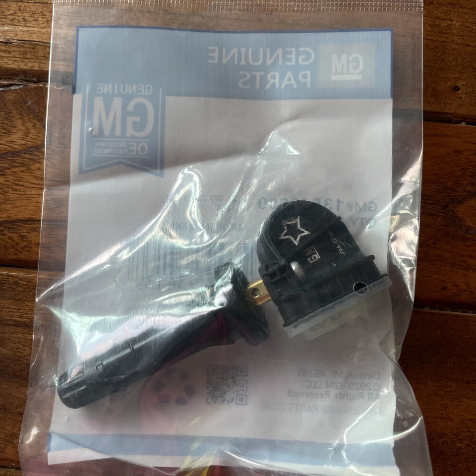 Buick Cadillac Chevrolet OEM TPMS Tire Pressure Sensor | 13540600 | Set ...