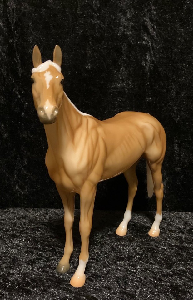 Traditional Breyer Horse: Chadwick Glossy Palomino on Standing ...
