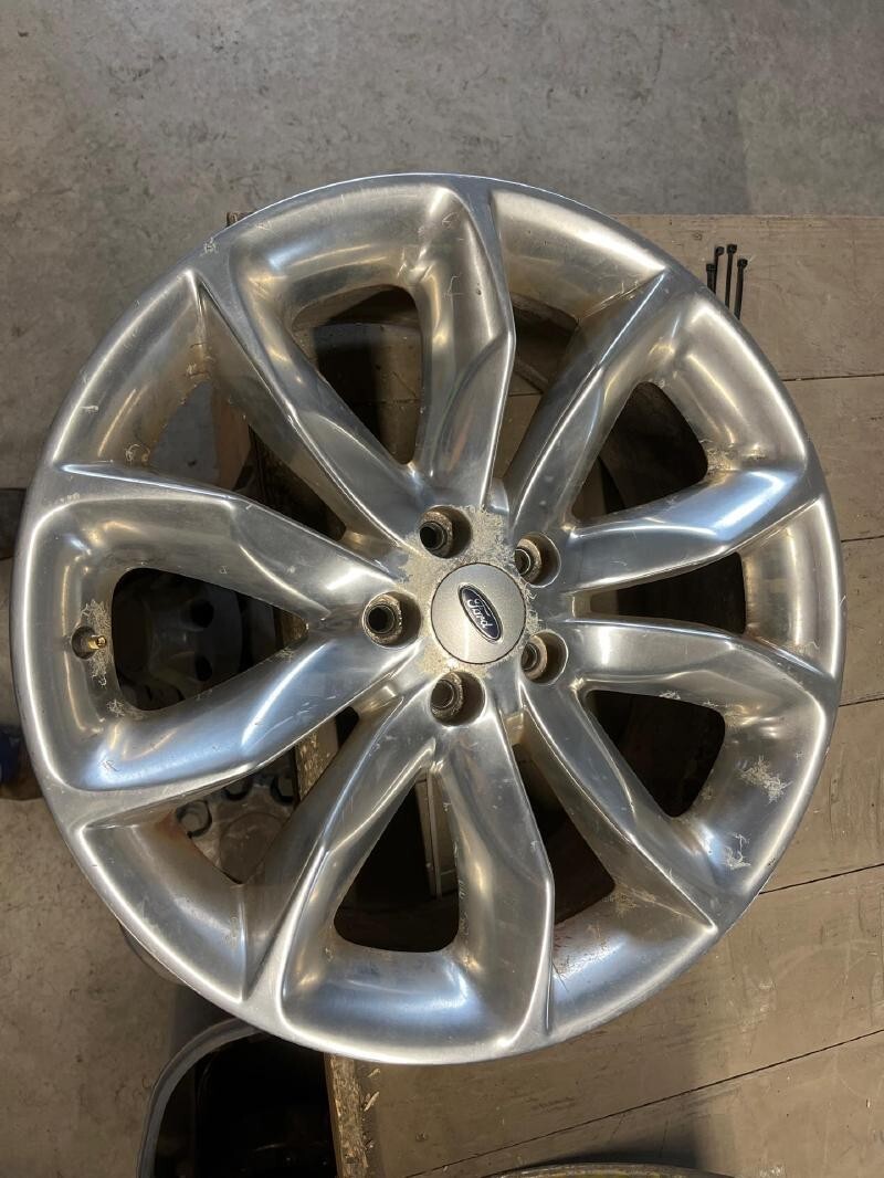 2011-2015 Ford Explorer Wheel Rim 20x8-1/2 spoke, polished (curved ...