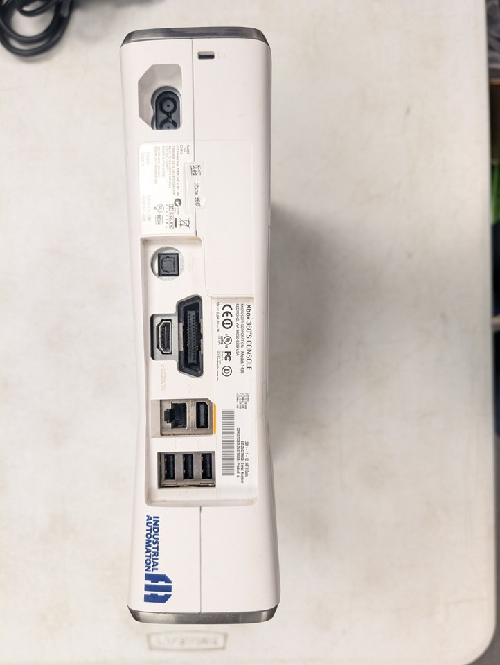 Microsoft Xbox 360 Star Wars Limited Edition Console R2-D2 Tested ...