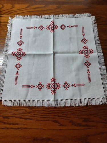 Vintage Needlepoint Embroidered Tablecloth Table Cover Linen | eBay