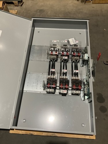 NEW SIEMENS DTNF367R manual transfer Switch 600V 800 A 3P DOUBLE THROW ...