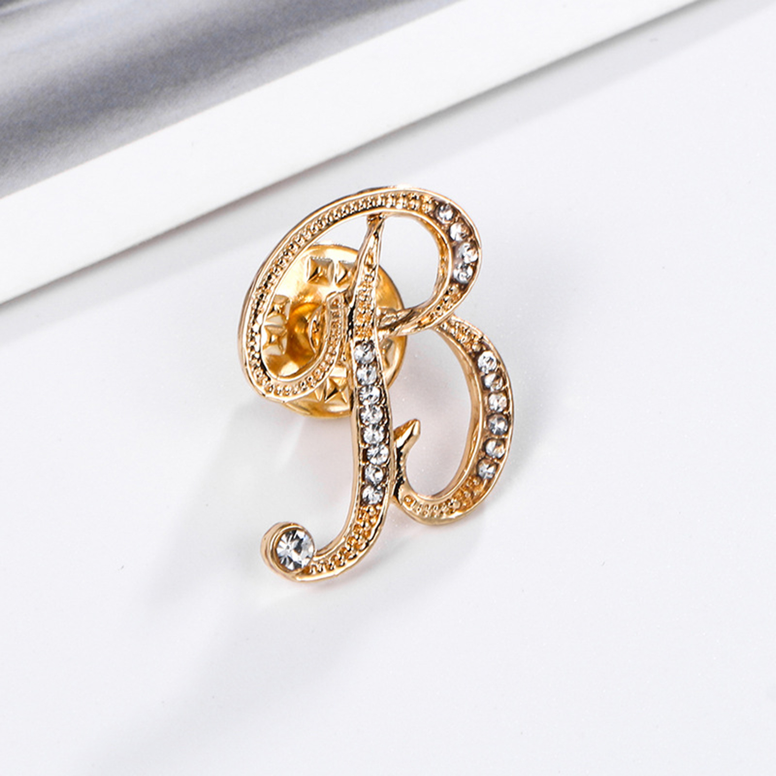 Brooch Pin Geometric Clothing Matching 26 English Letters Lapel Pin ...