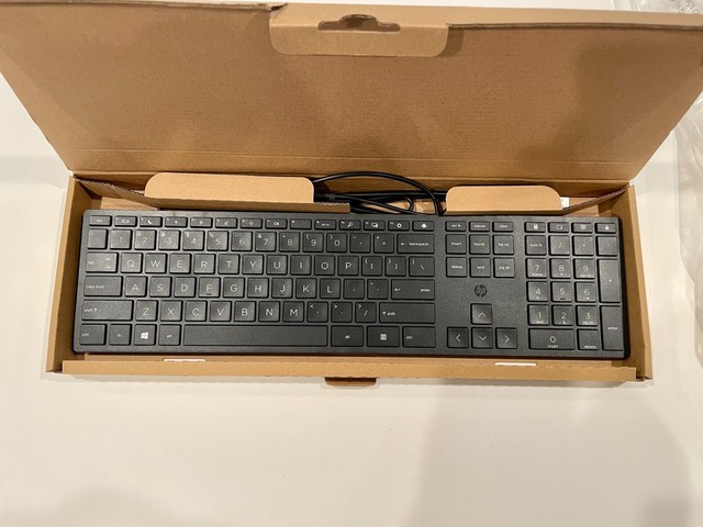 HP Desktop 320K Slim Wired QWERTY Keyboard - Black (L96909-001) for ...