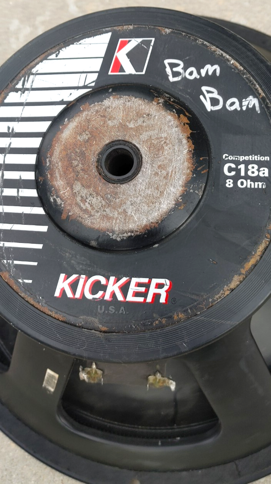 2x 18" Kicker Competition Subwoofer Sub Woofer Speaker Bass Old School ...