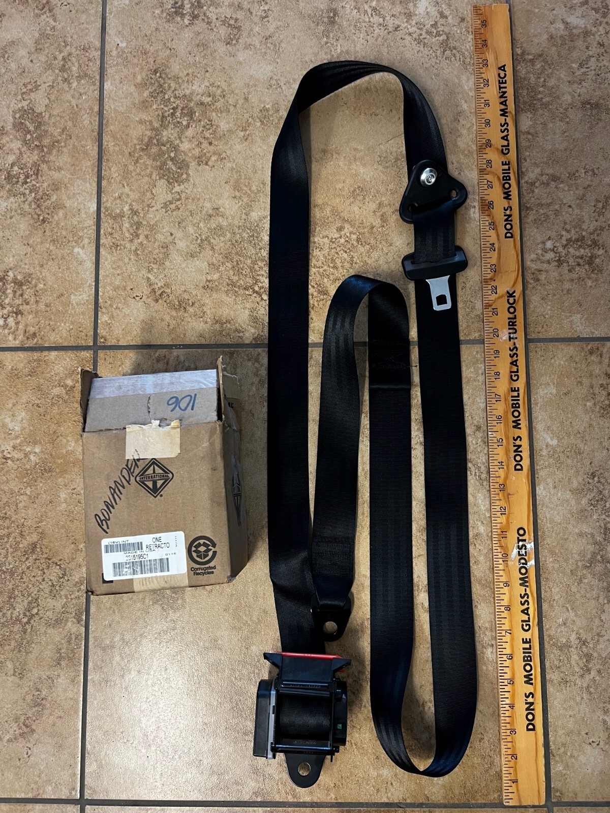RETRACTABLE SEAT BELT ASSEMBLY DRIVERS SIDE INTERNATIONAL 7600 ...